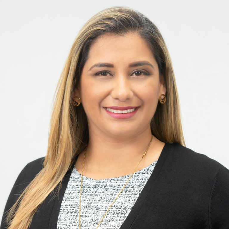 Kerly Álvarez Cadena - UNEMI