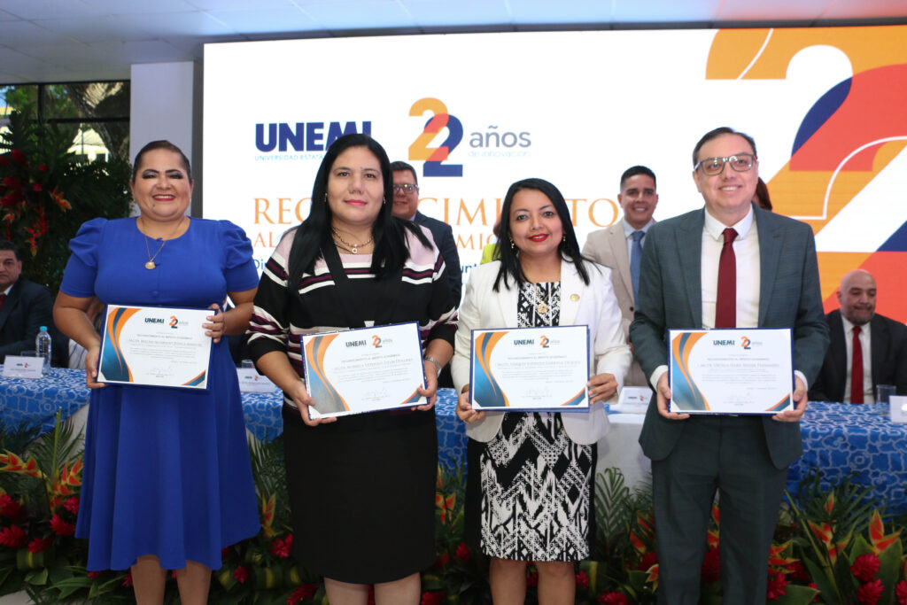 UNEMI conmemoró veintidós años de innovación y evolución académica - UNEMI