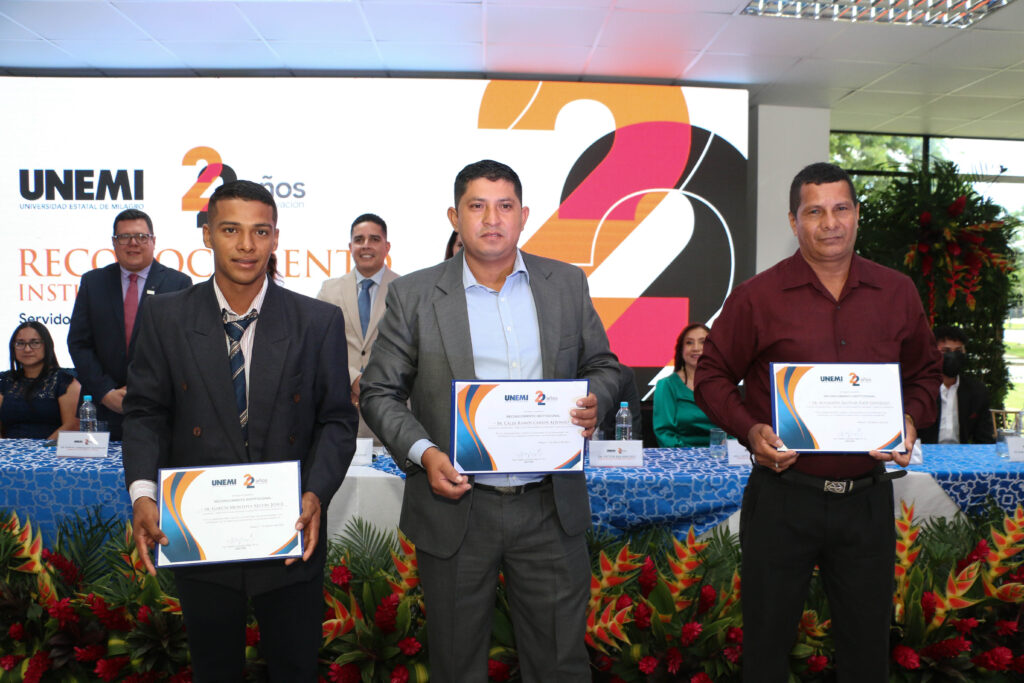 UNEMI conmemoró veintidós años de innovación y evolución académica - UNEMI