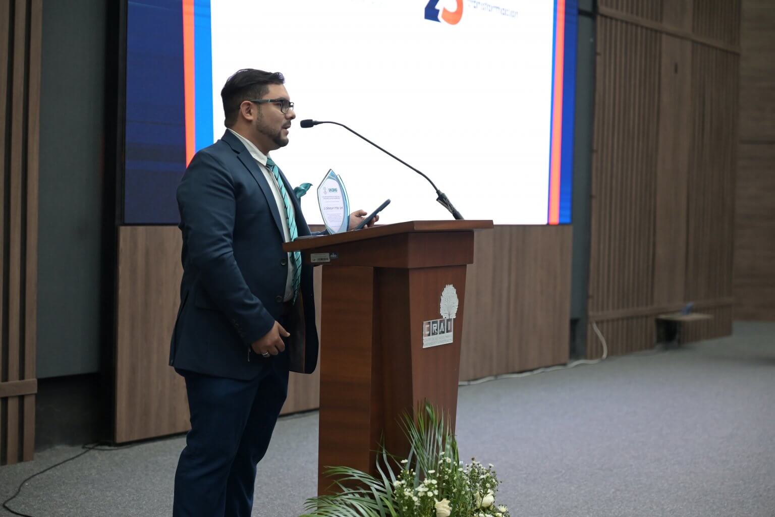 UNEMI se proyecta como referente de la Investigación Científica a nivel ...