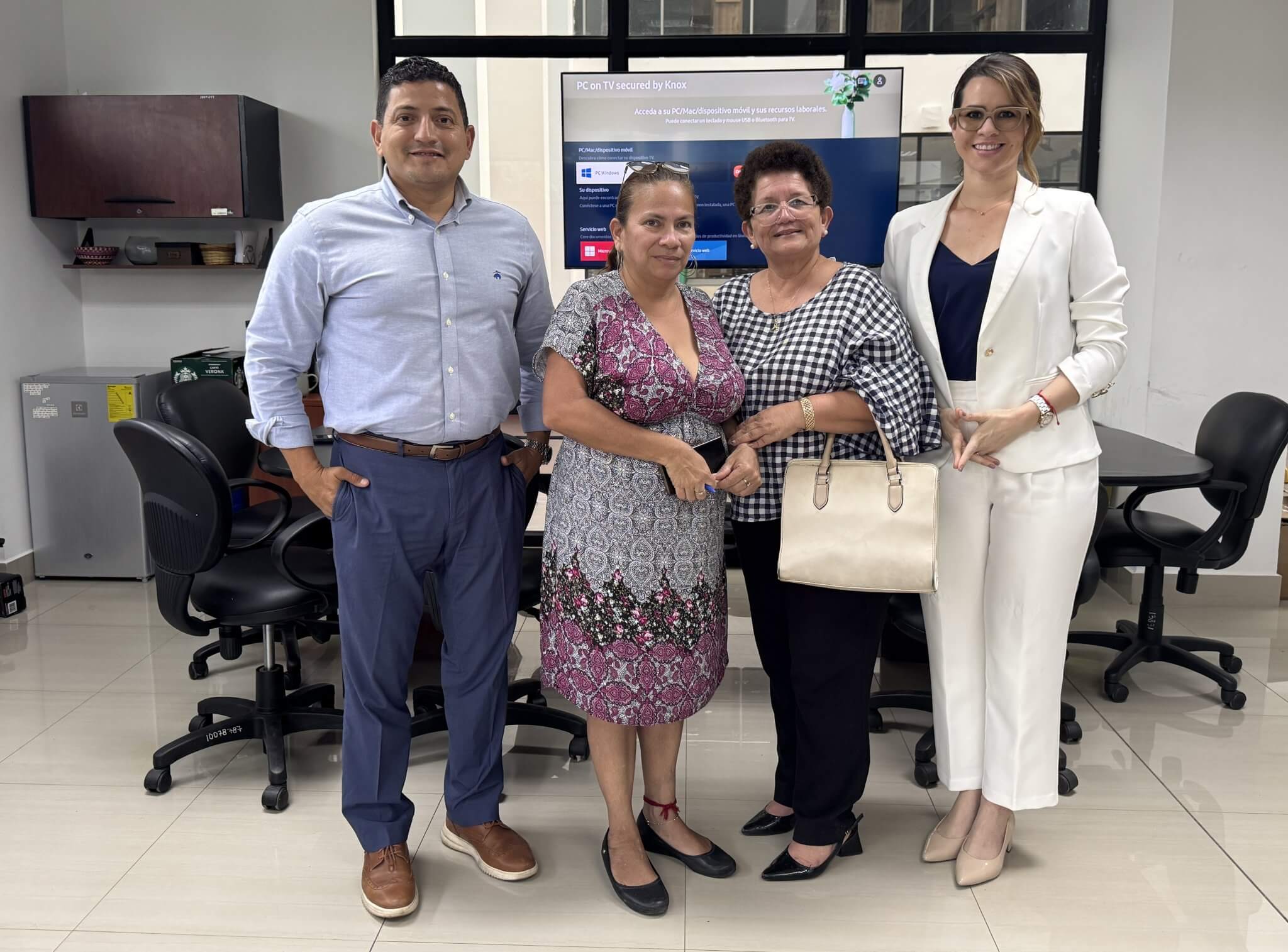 UNEMI abre sus puertas a colegios y escuelas para la realización de ...