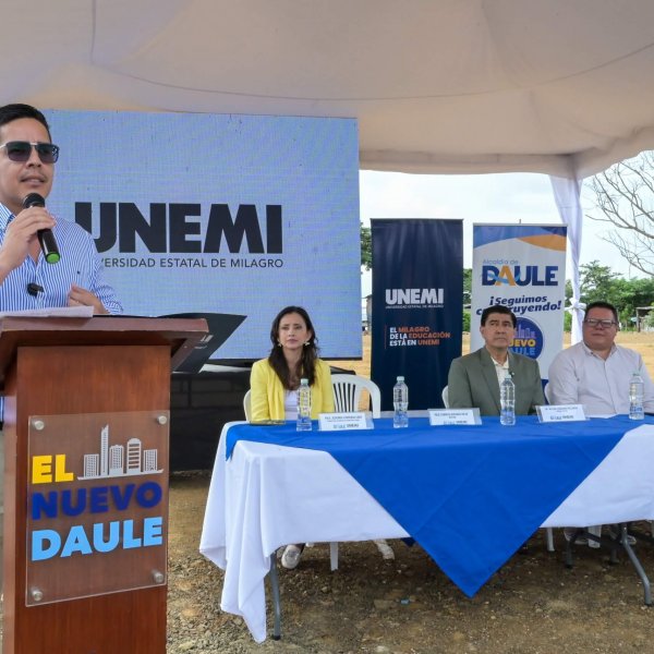 UNEMI - ¡La Universidad en línea del Ecuador!