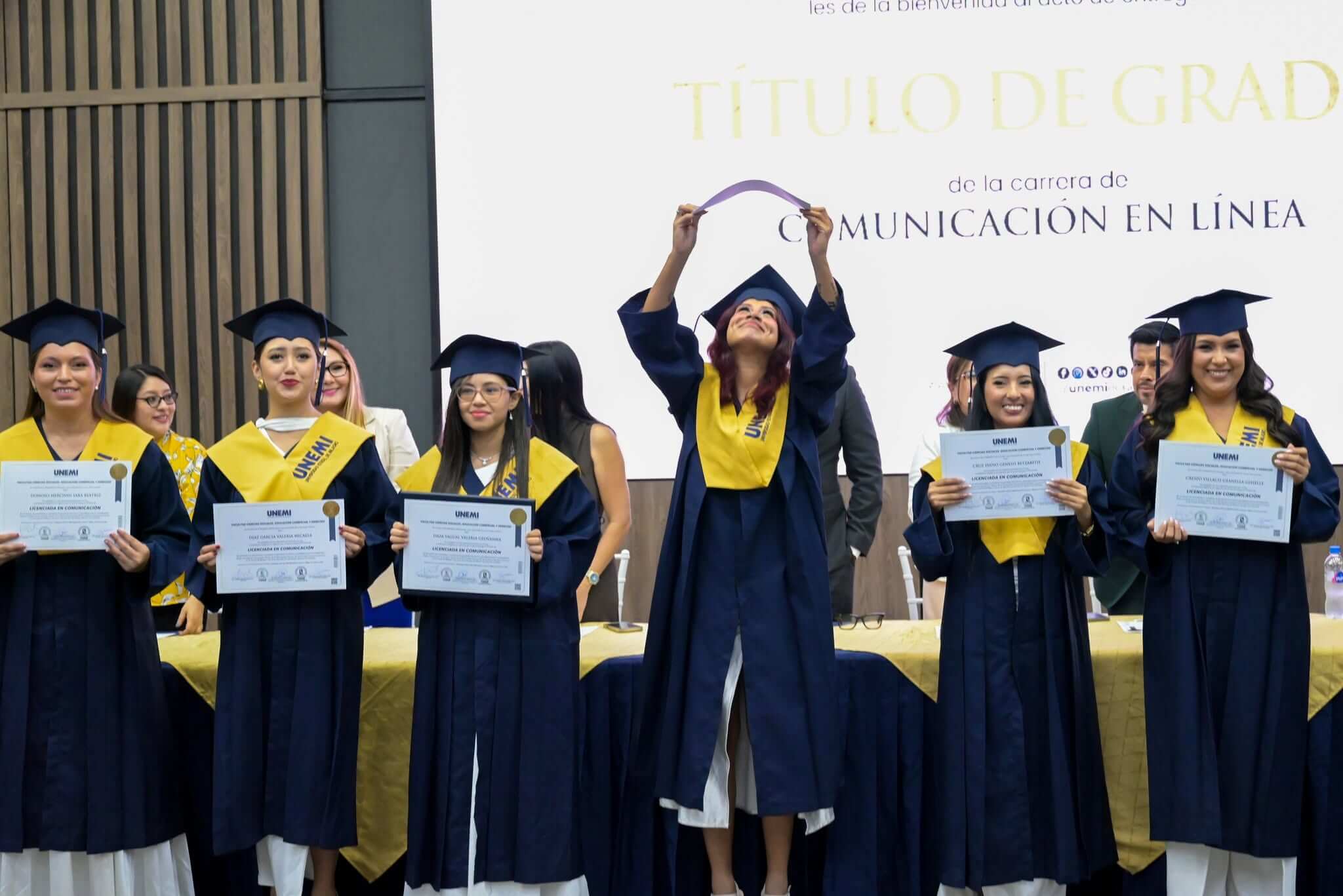 UNEMI desarrolla primera temporada de graduaciones 2026 con más de 2. ...